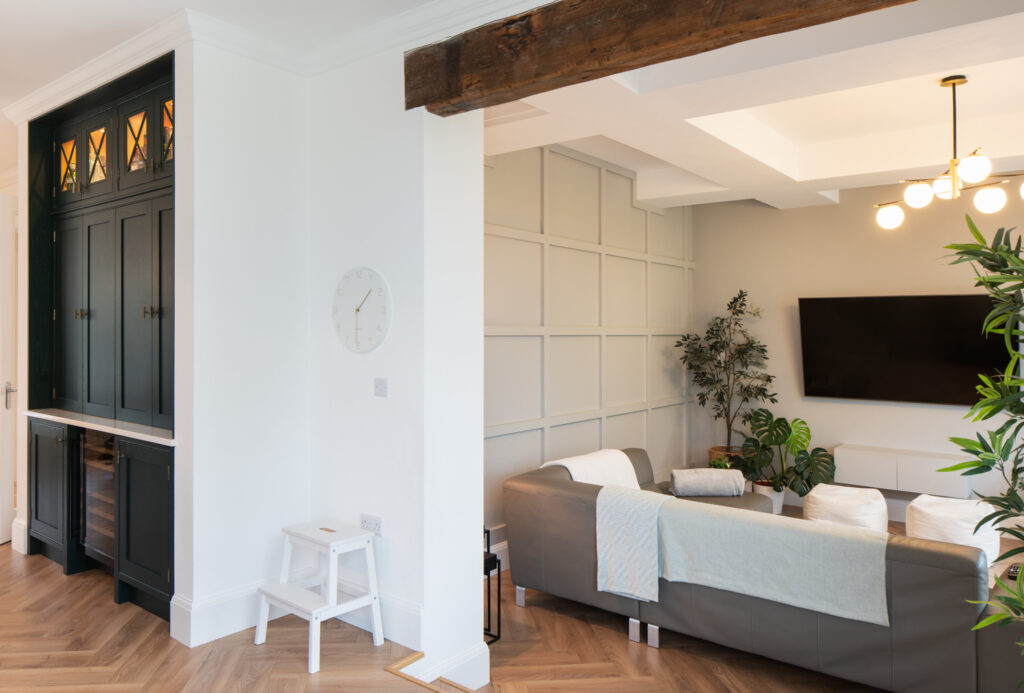 Why MDF Mouldings are Ideal for High End Homes - SAM Mouldings